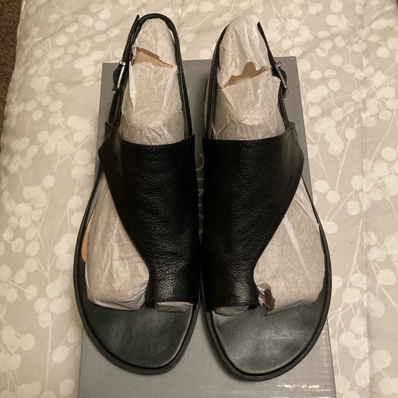 Vionic | Shoes | Euc Vionic Ella Sandals | Poshmark
